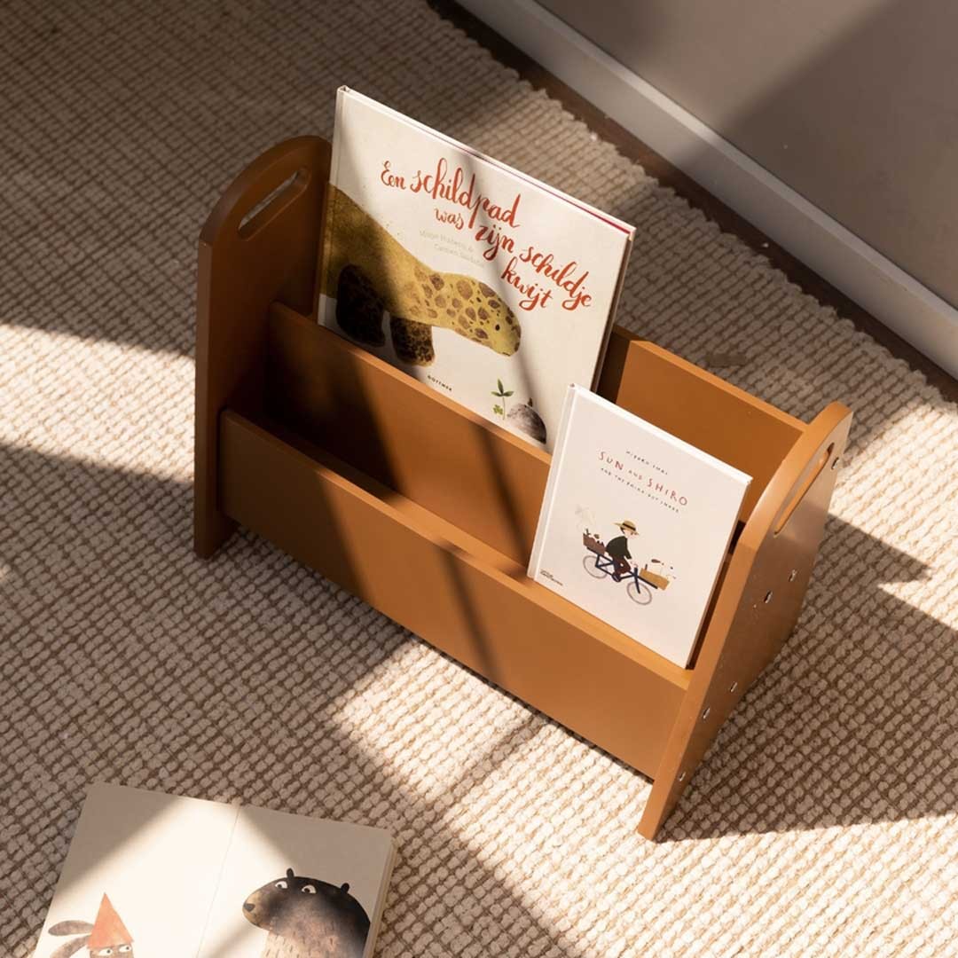 Brown Book Stand | Cam Cam Copenhagen | TOC TOC Kids Store – TOCTOC LIVING