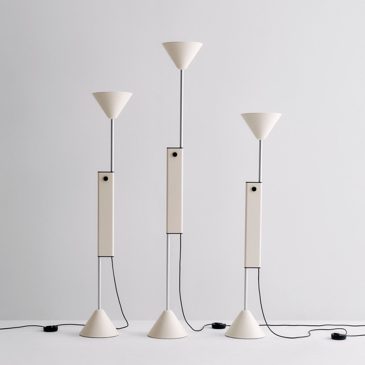 Lámpara de pie | Twist | HAY | TOCTOC Living Concept Store – TOCTOC LIVING